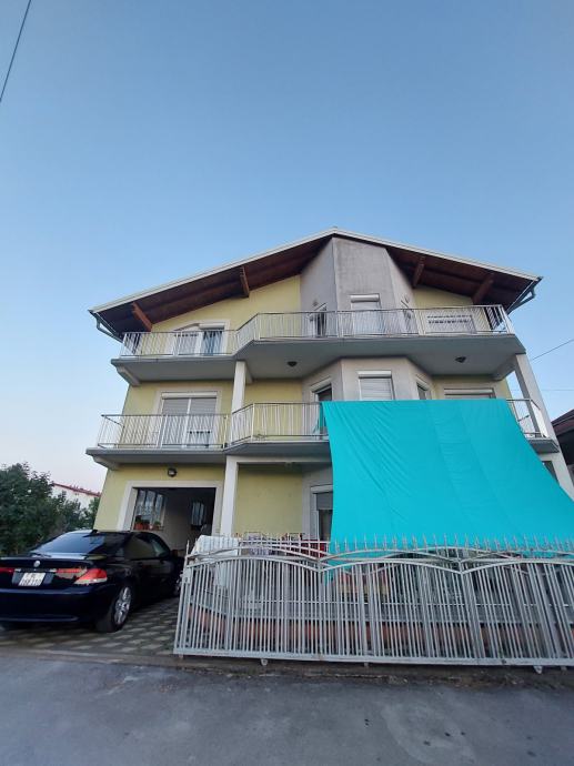 Kuća, Zagreb (Ivanja Reka), 428.00 m2 (prodaja) - EFRON NEKRETNINE